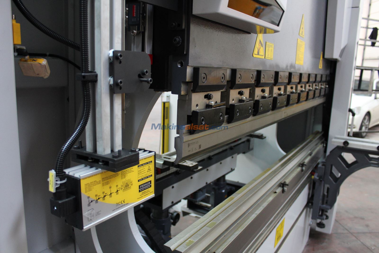 HİLALSAN 2 METRE 80 TON CNC ABKANT PRES Used Press Brakes machine for sale