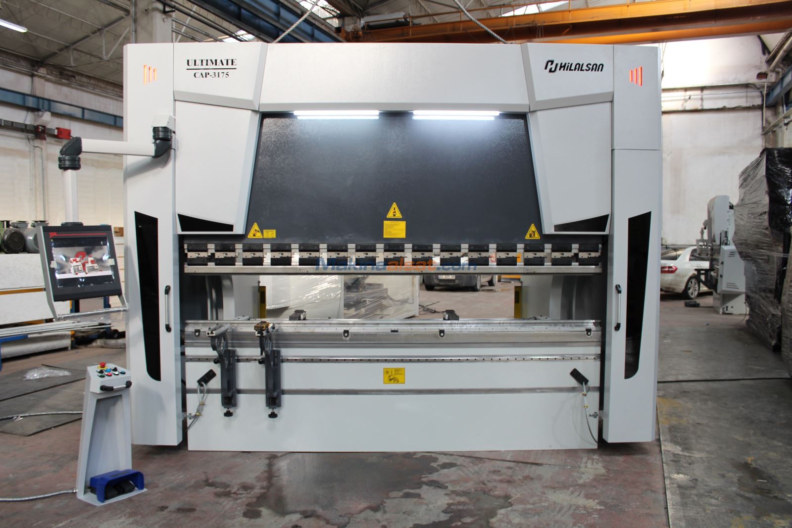 Satılık ikinci el HİLALSAN 3 METRE 175 TON CNC ABKANT PRES Abkant Pres ...