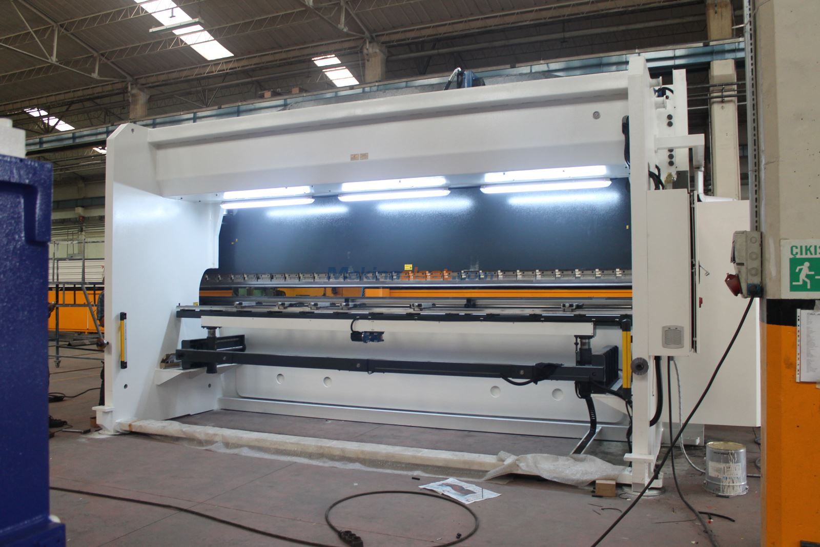 HİLALSAN 6 METRE 400 TON CNC ABKANT PRES Used Press Brakes machine for sale