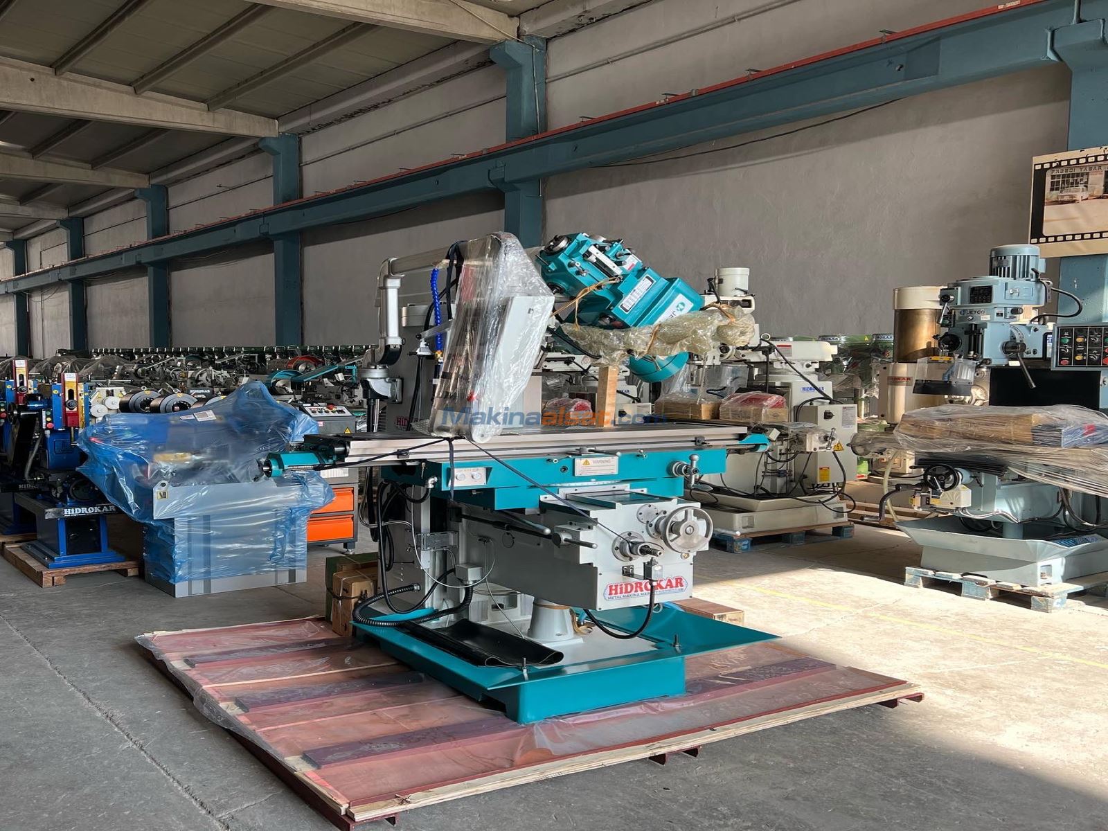 JETCO JVHM-1 SERVO 1300 mm X HAREKET KALIPÇI ÜNİVERSAL FREZE Used ...