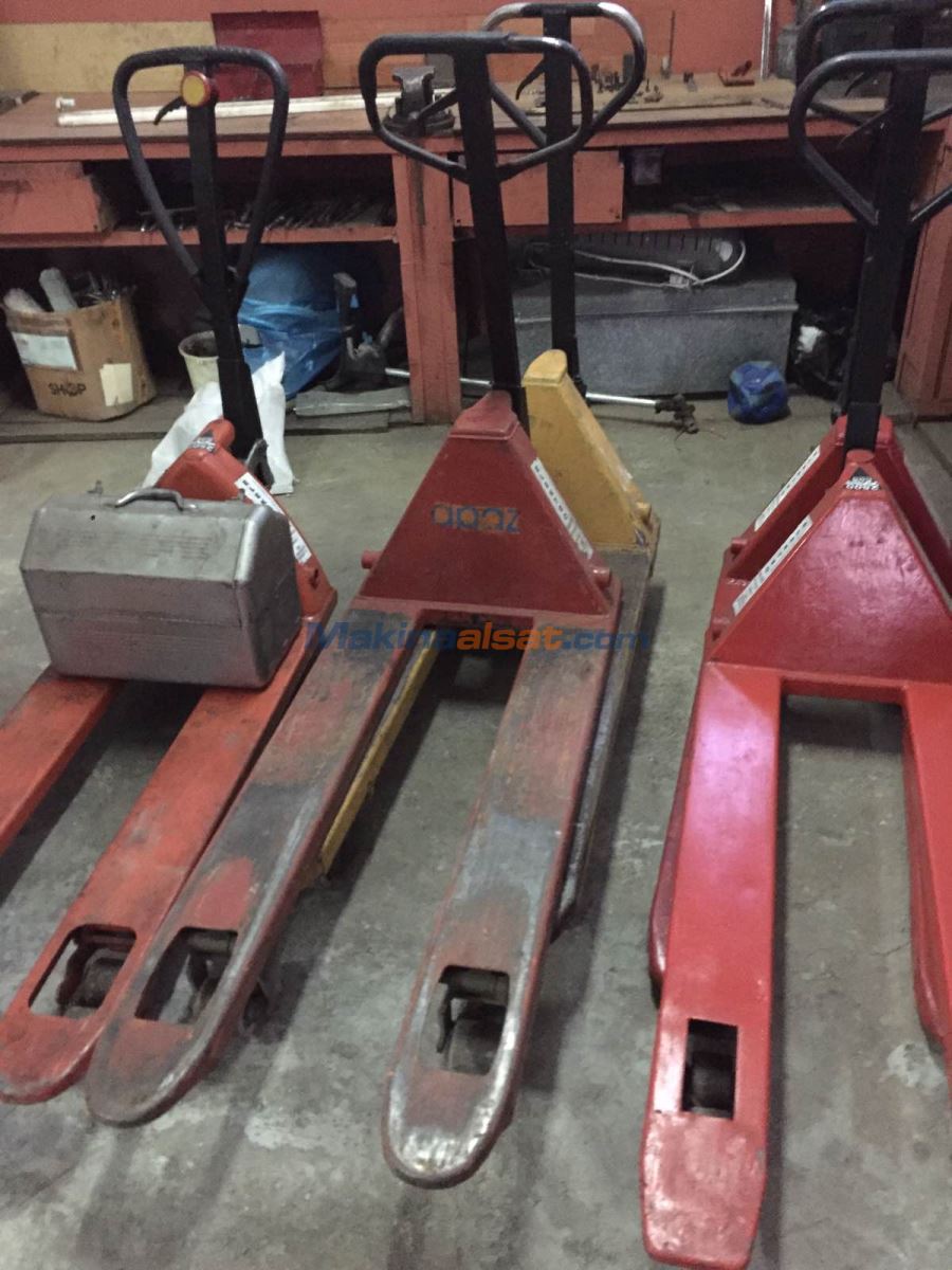 2500 KG MEKANİK TRANSPALET Used Carriers machine for sale