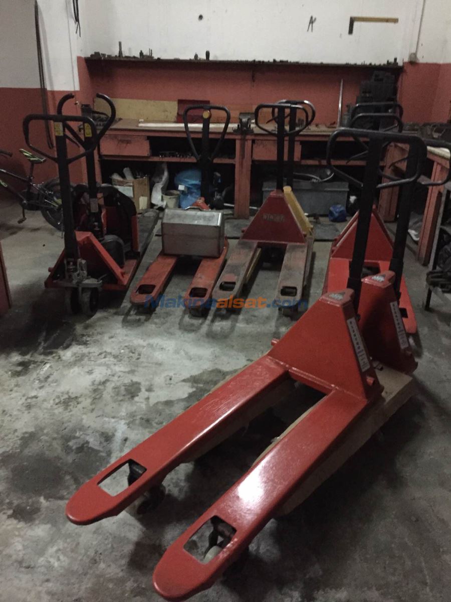 2500 KG MEKANİK TRANSPALET Used Carriers machine for sale
