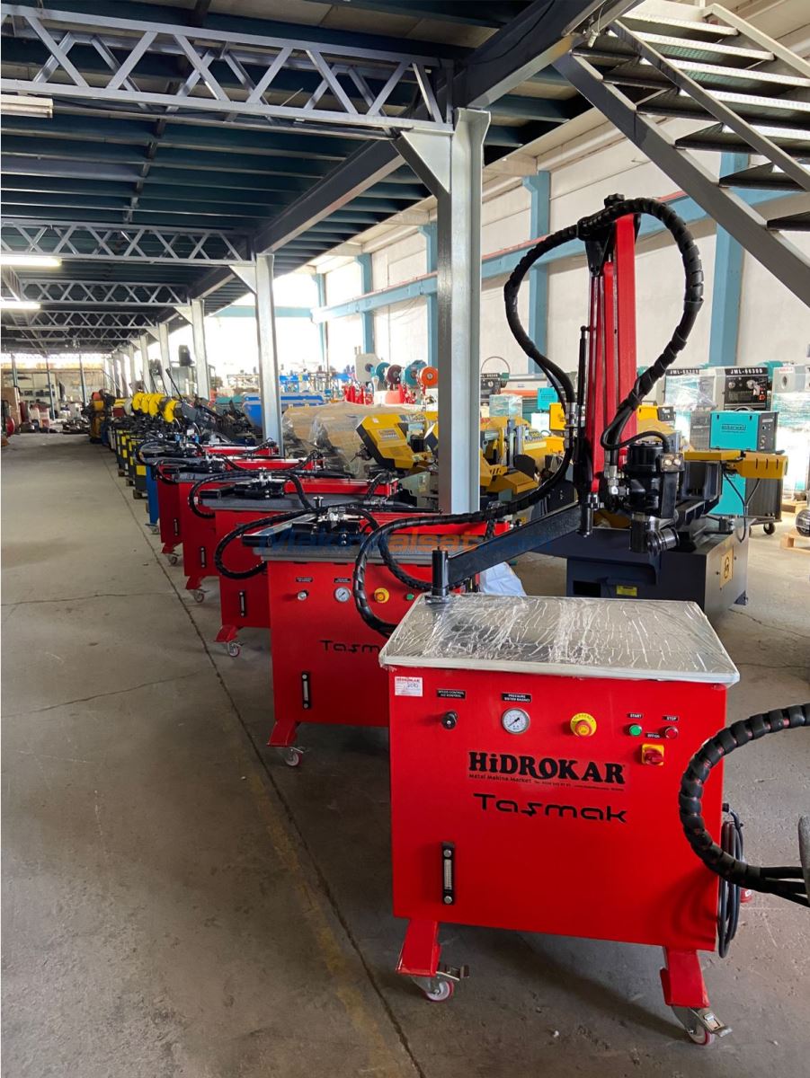 Satılık ikinci el KRAKE M5-M36 HİDROLİK KILAVUZ ÇEKME Kılavuz Çekme ...