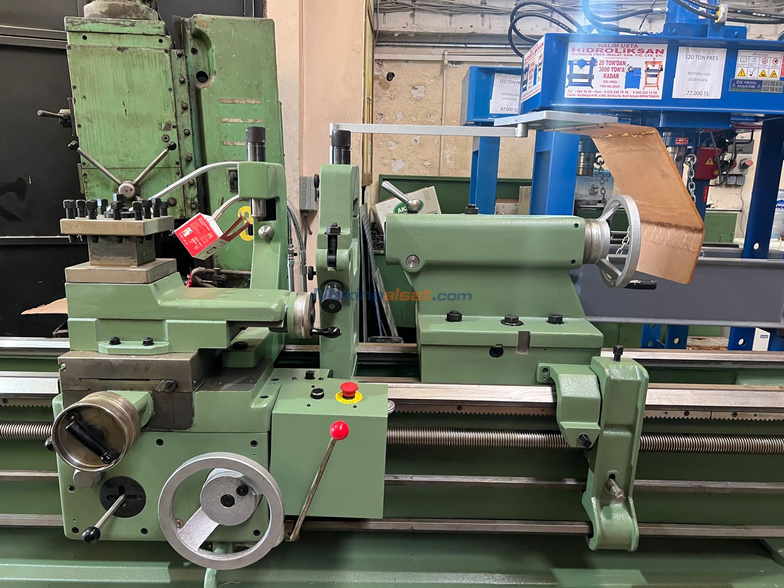 Satılık ikinci el Sıfır TN 71 - 4 Metre Torna Universal Torna makinesi