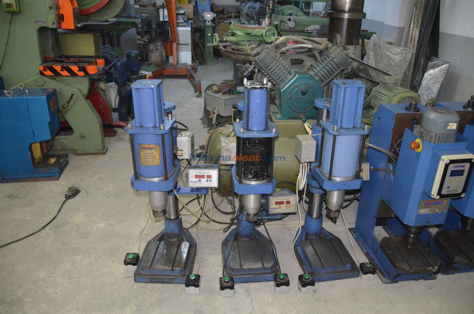 Satılık ikinci el AC6000 ELEKTRİKLİ PERÇİN PRESİ Perçin Makinası makinesi