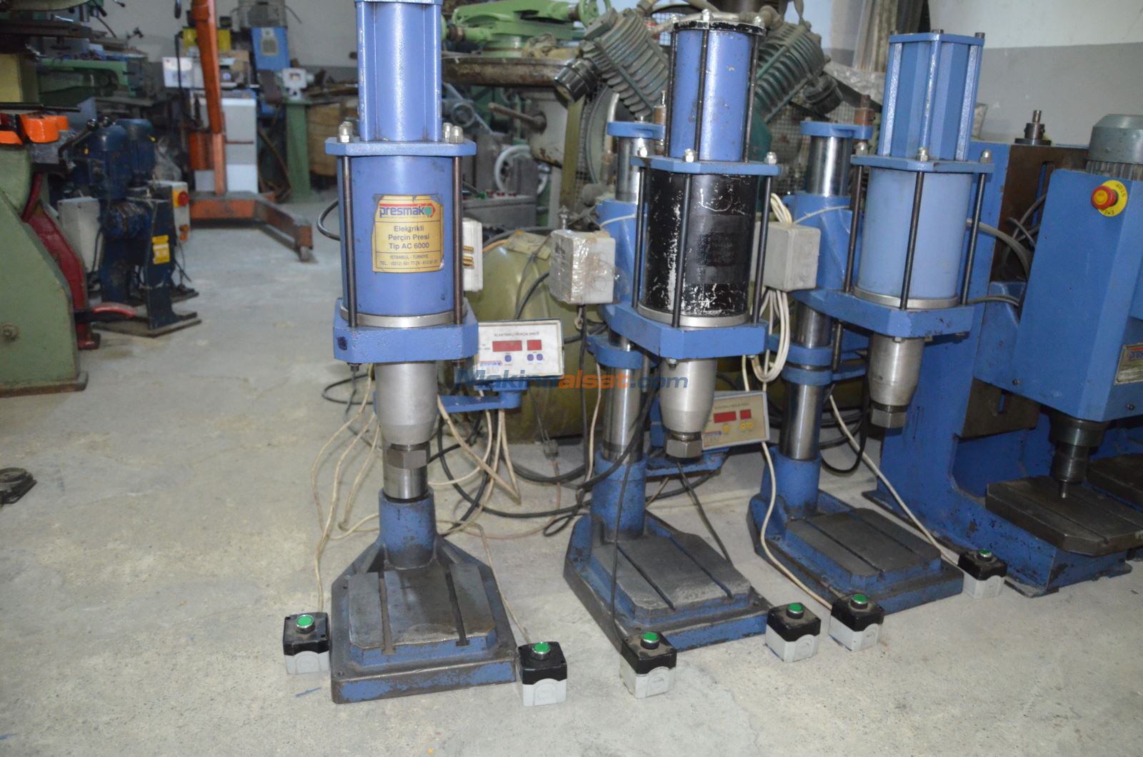 Satılık ikinci el AC6000 ELEKTRİKLİ PERÇİN PRESİ Perçin Makinası makinesi