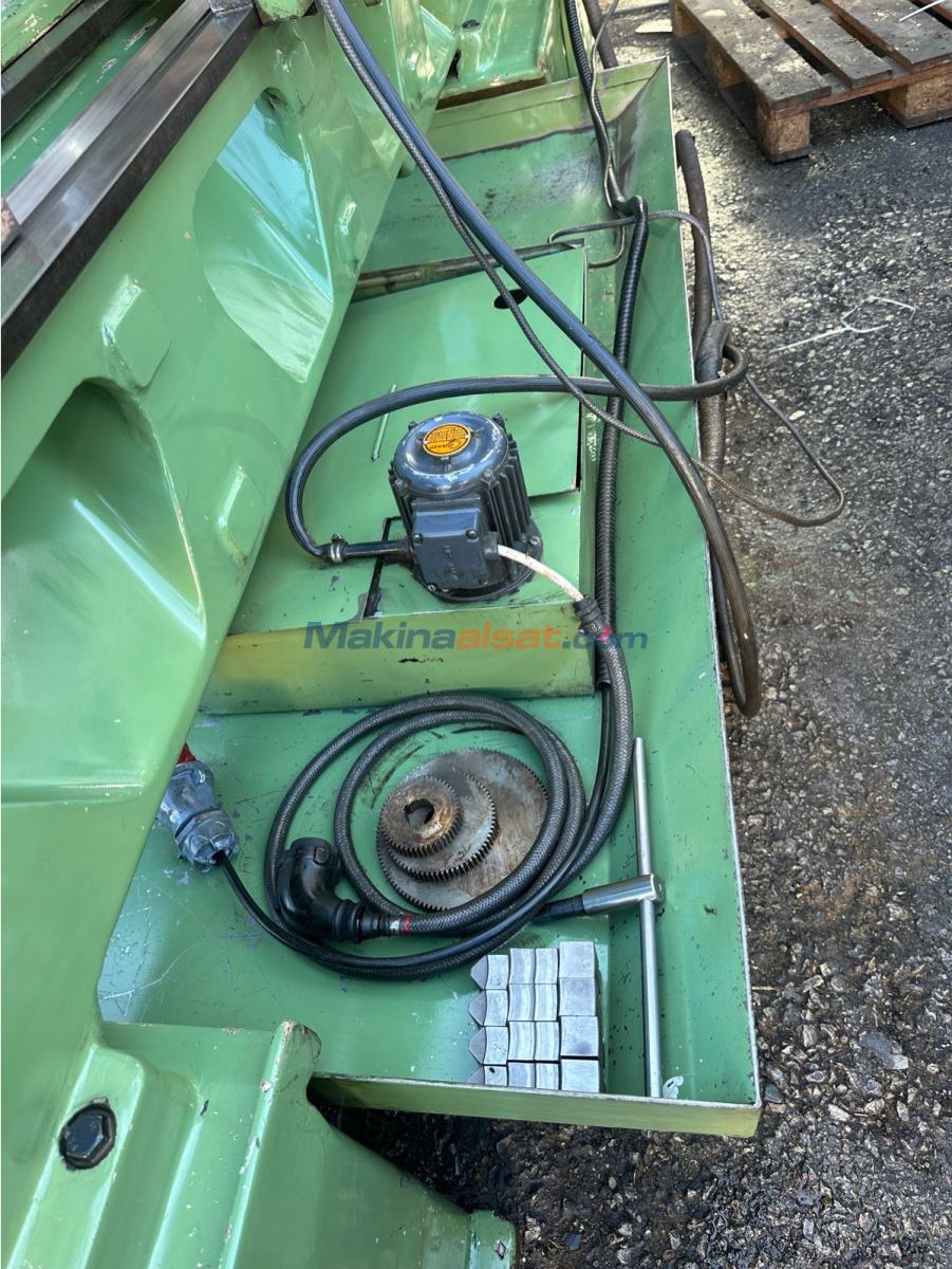 Satılık ikinci el SN 50 Tezsan 1,5 Metre 1997 Model Universal Torna ...