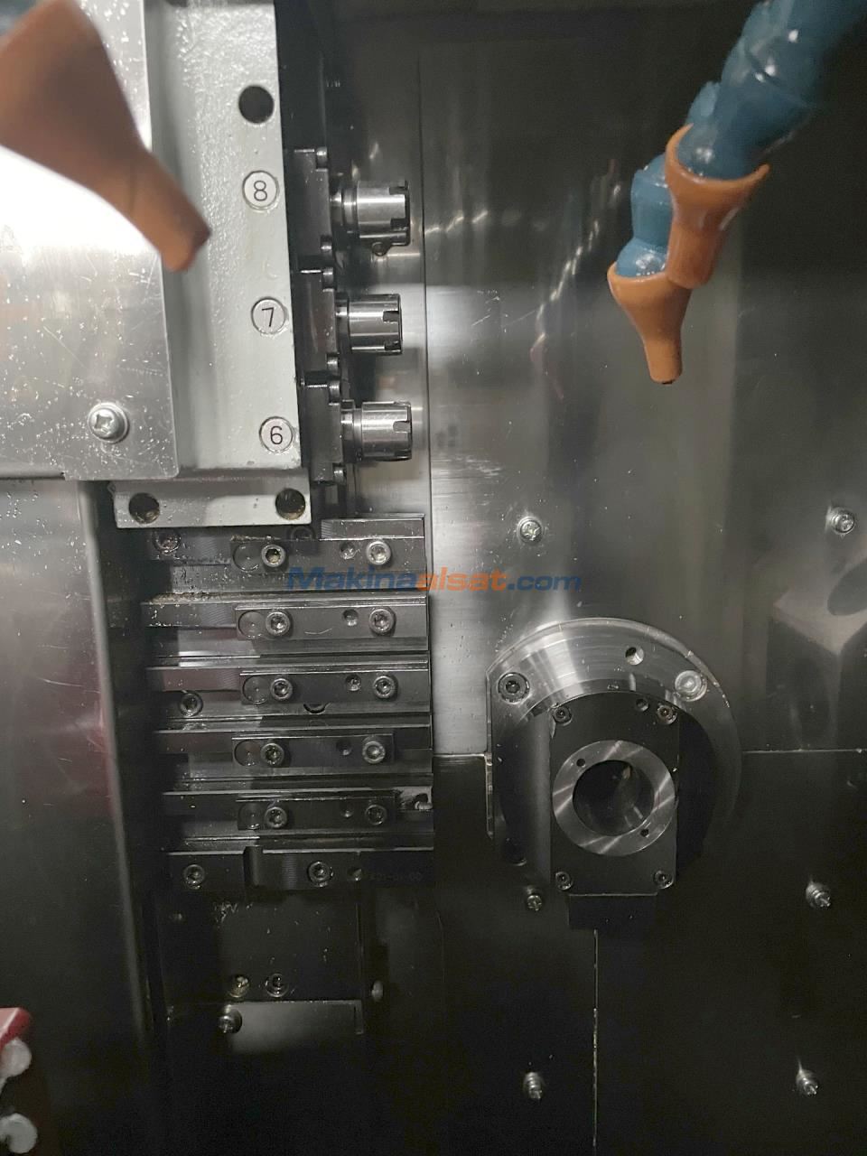 Satılık ikinci el STAR SV-20 CNC Otomat Torna CNC Otomat Torna makinesi