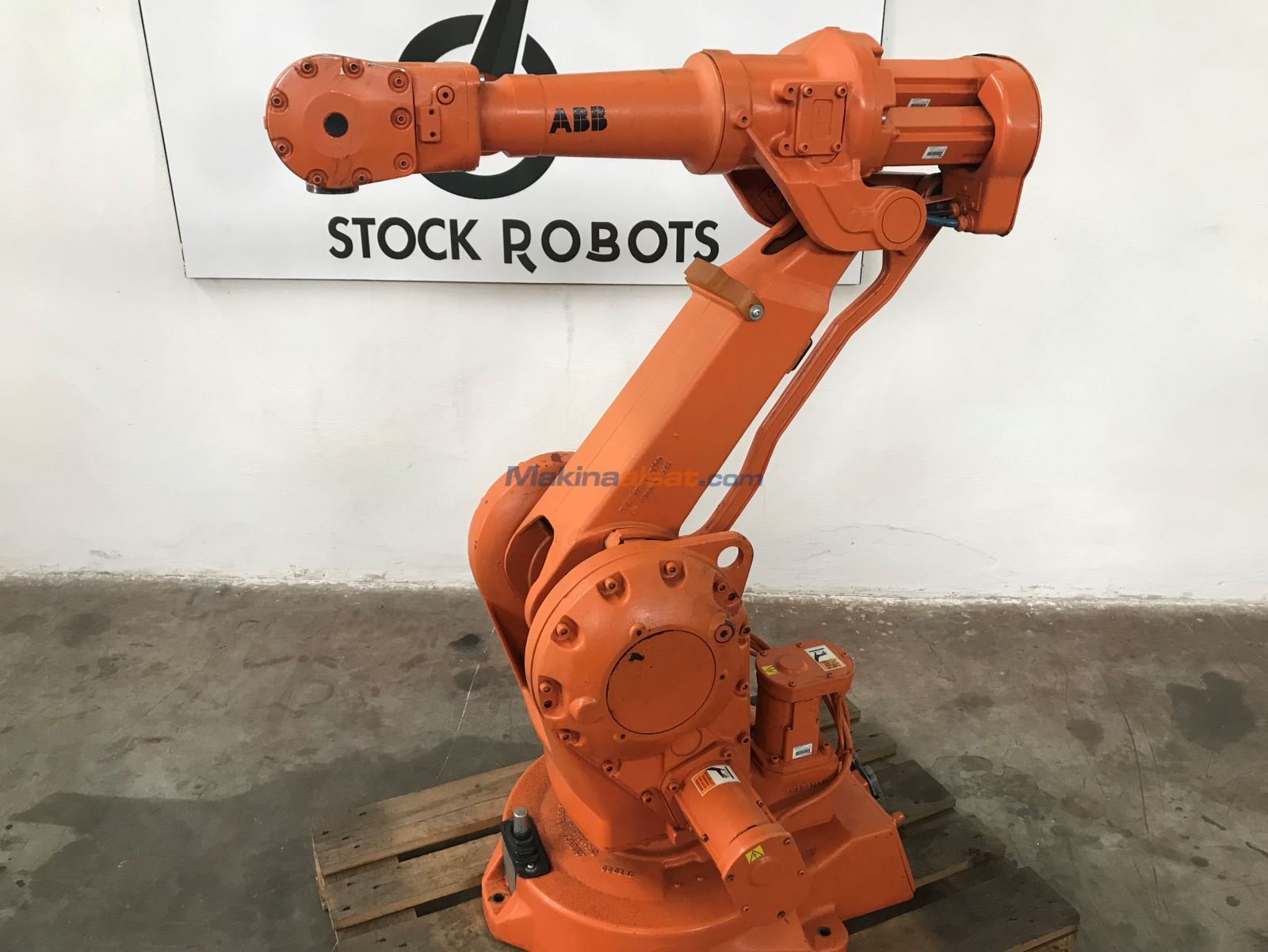 ABB IRB 2400/16 M2004 Robot Used Robots machine for sale