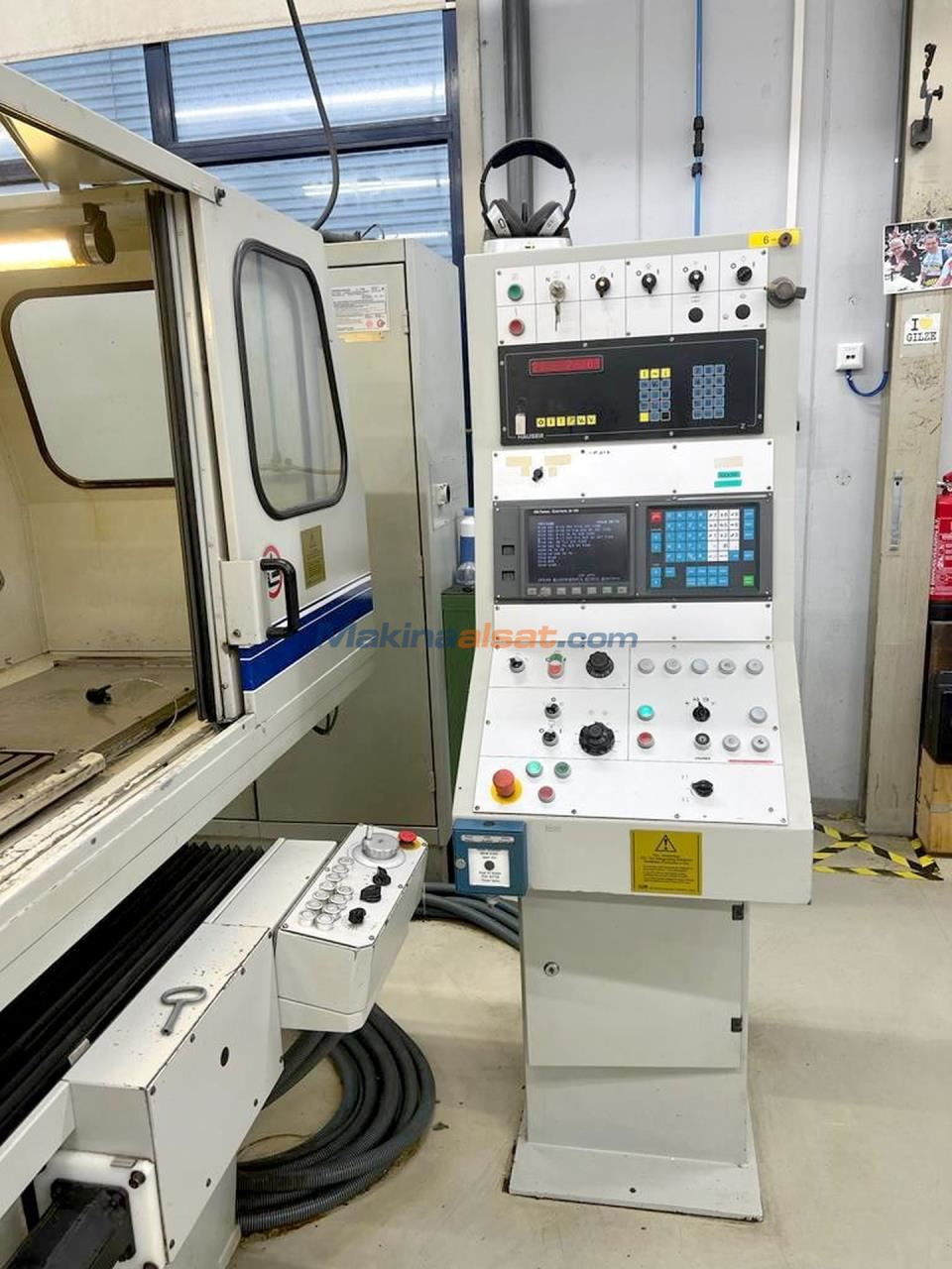 Satılık ikinci el HAUSER S 35-400 Taşlama Taşlama Delik - Alın makinesi