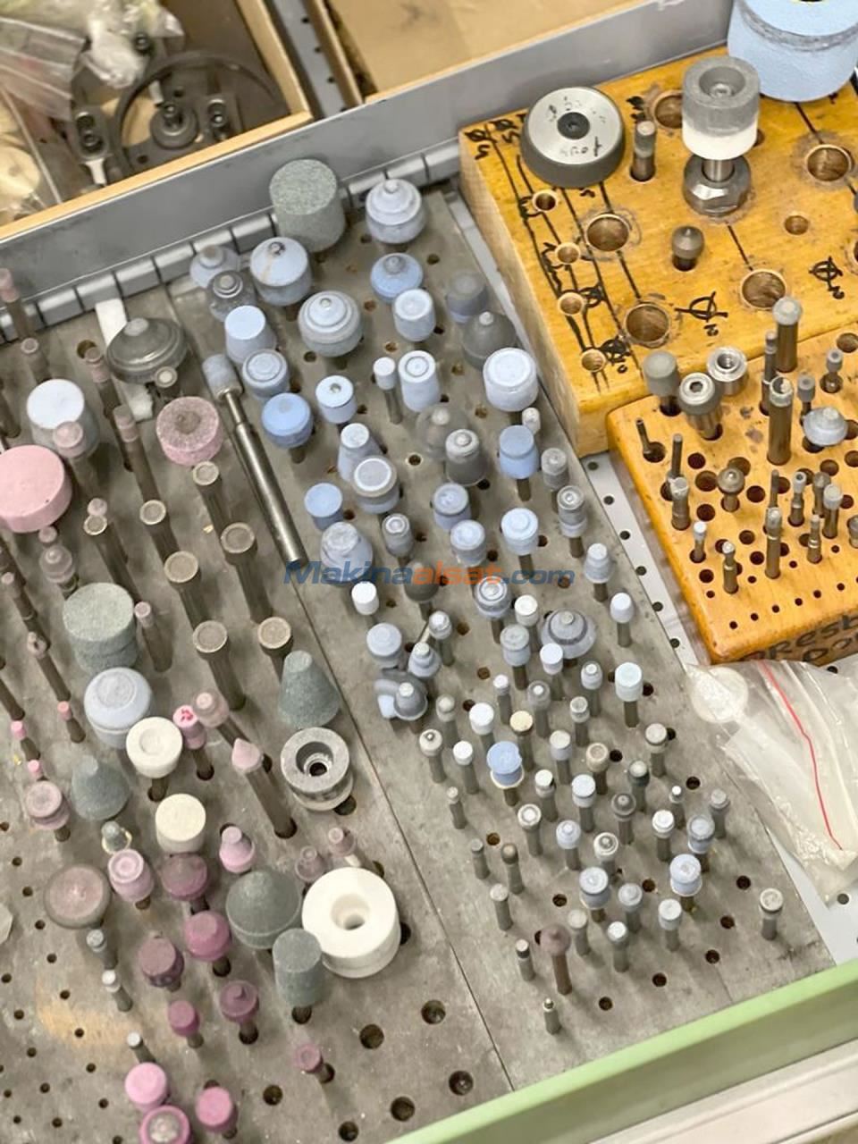 Satılık ikinci el HAUSER S 35-400 Taşlama Taşlama Delik - Alın makinesi