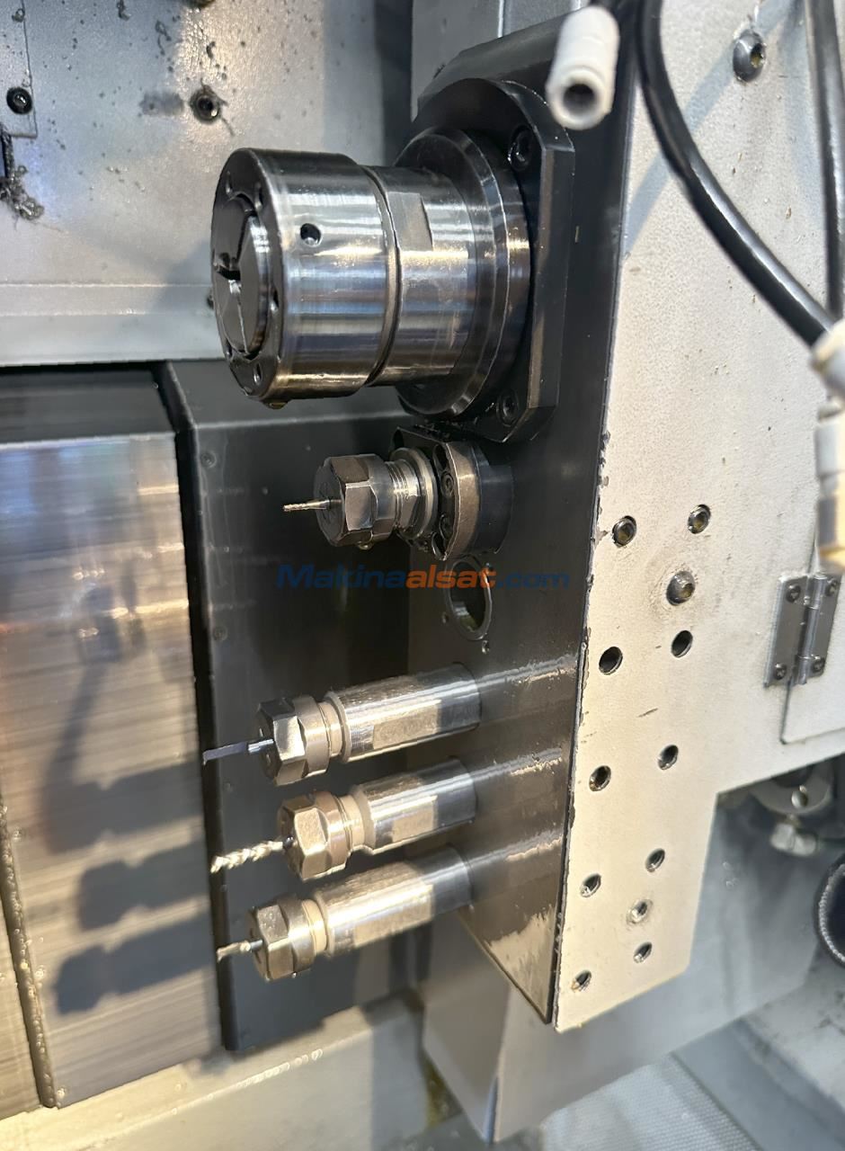 Satılık ikinci el TSUGAMI BS32CE(S)-V CNC Otomat Torna CNC Otomat Torna ...