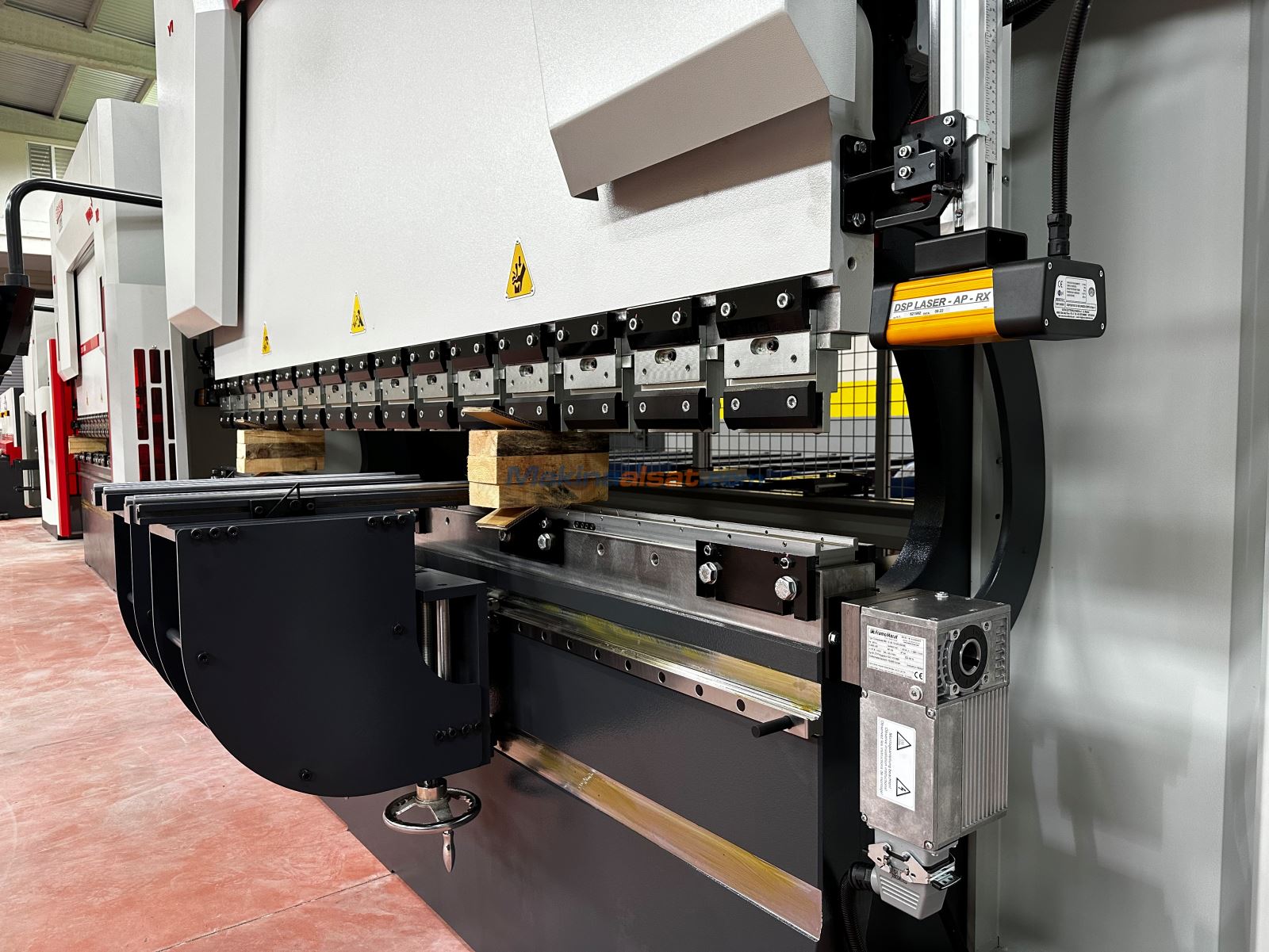 DENER PUMA XL 3020X220 TON CNC ABKANT PRES Used Press Brakes machine ...