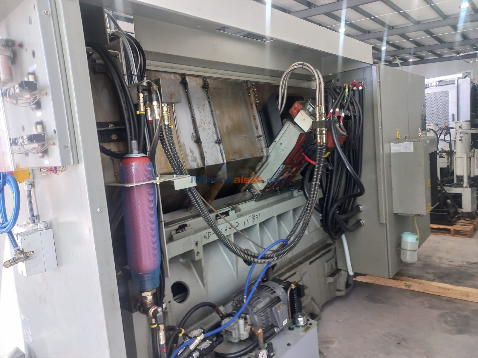 Satılık ikinci el VICTOR V-TURN36 2008 MODEL 12 INCH CNC TORNA CNC ...