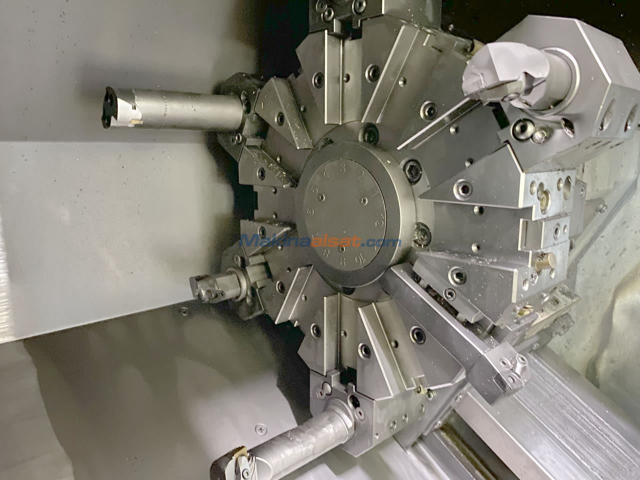 Satılık ikinci el TAKISAWA TCC 2100G L3 CNC Torna CNC Torna makinesi