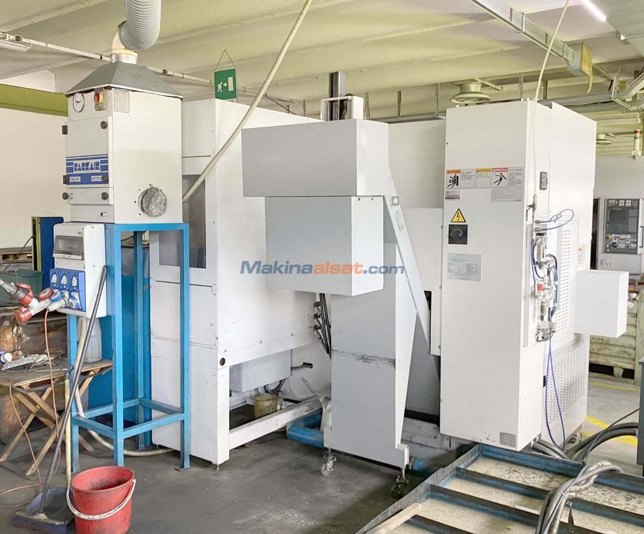 Satılık ikinci el TAKISAWA TCC 2100G L3 CNC Torna CNC Torna makinesi