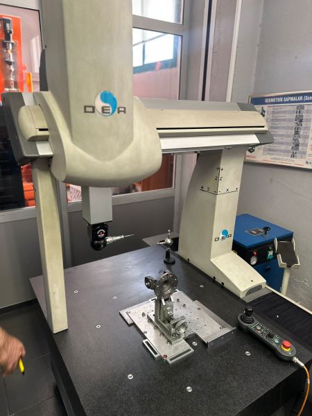 Satılık ikinci el DEA GLOBAL 070505 CMM 3 Boyutlu Ölçme / Ölçme ...