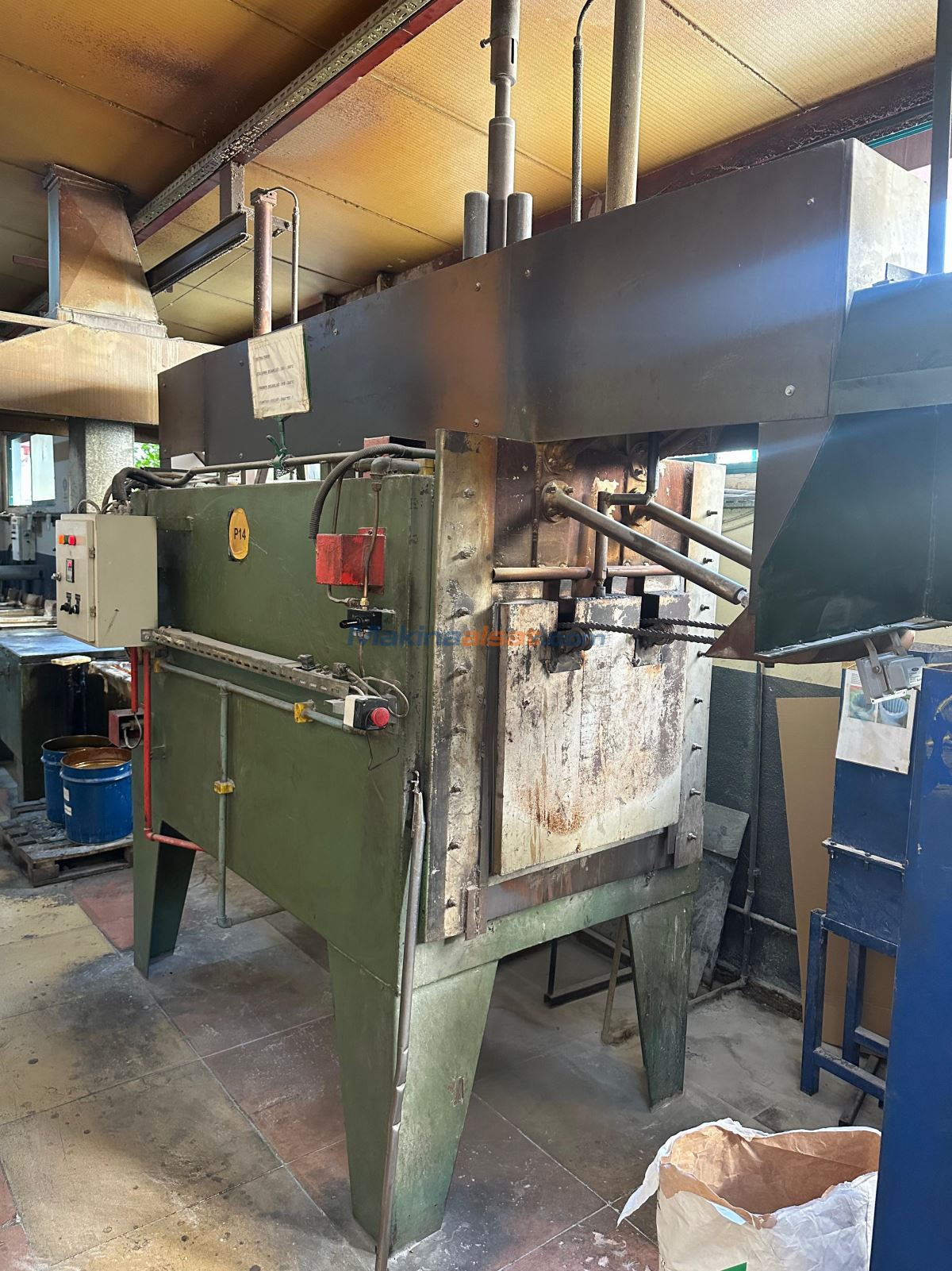 Satılık ikinci el ÖZEL YAPIM TÜNEL FIRINI Isıl İşlem Mak. makinesi