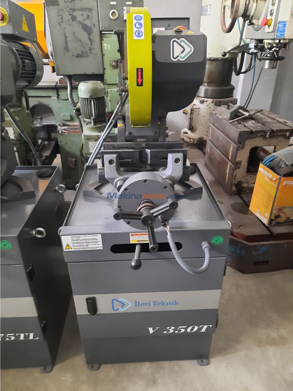 İLERİ MAKİNA V 350 T Daire Testere Used Circular Sawing Machine machine ...