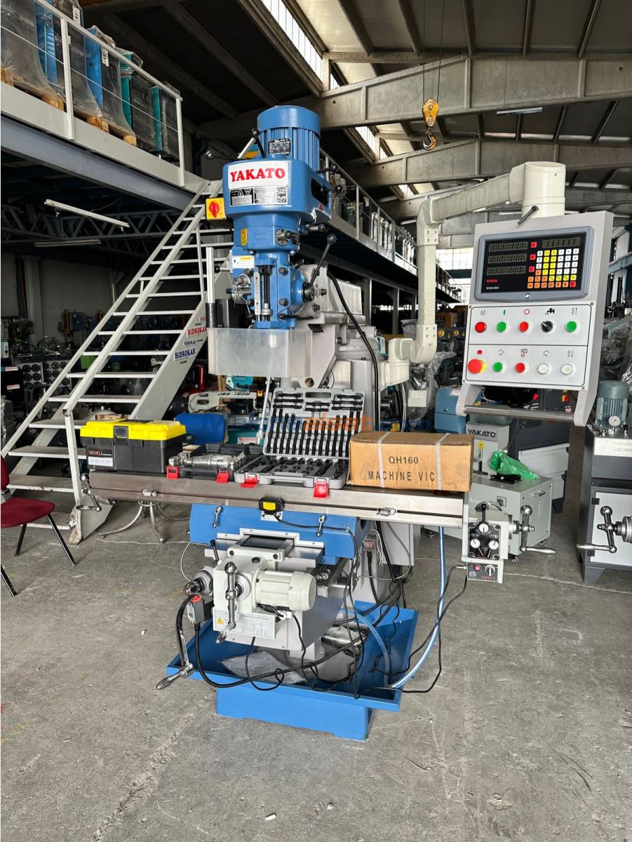 YAKATO DİJİTALLİ KALIPÇI ÜNİVERSAL FREZE Used Universal Milling ...