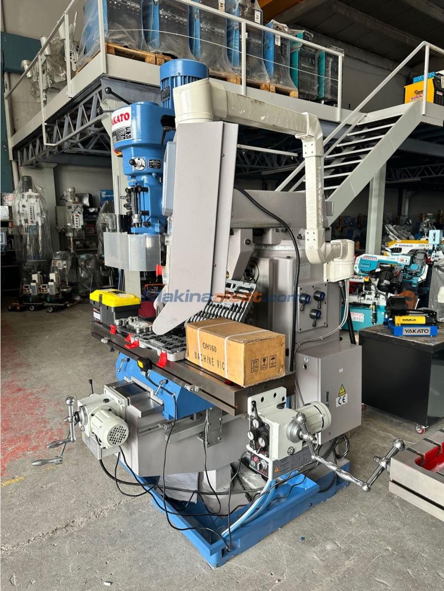 YAKATO DİJİTALLİ KALIPÇI ÜNİVERSAL FREZE Used Universal Milling ...