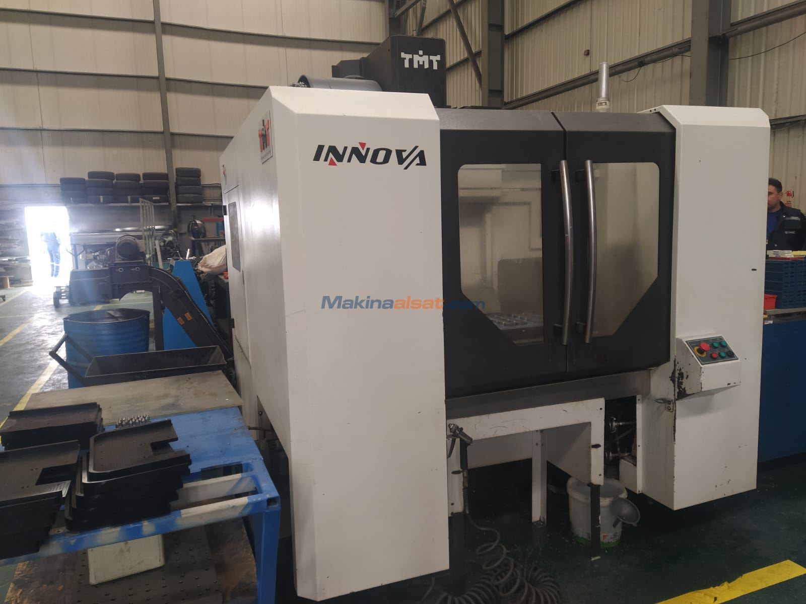 INNOVA TLV 850II APC CİFT TABLA DİK İŞLEME MERKEZi Used Cnc Vertical ...