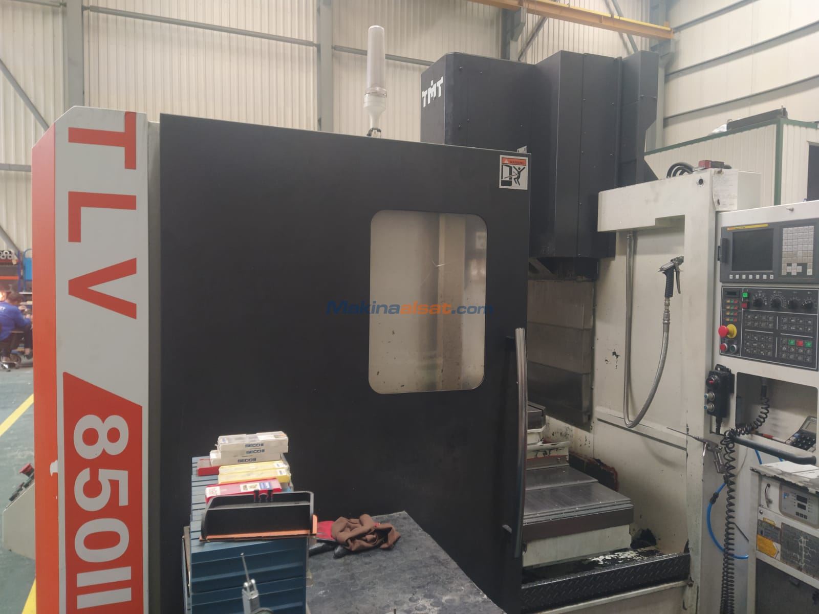 INNOVA TLV 850II APC CİFT TABLA DİK İŞLEME MERKEZi Used Cnc Vertical ...