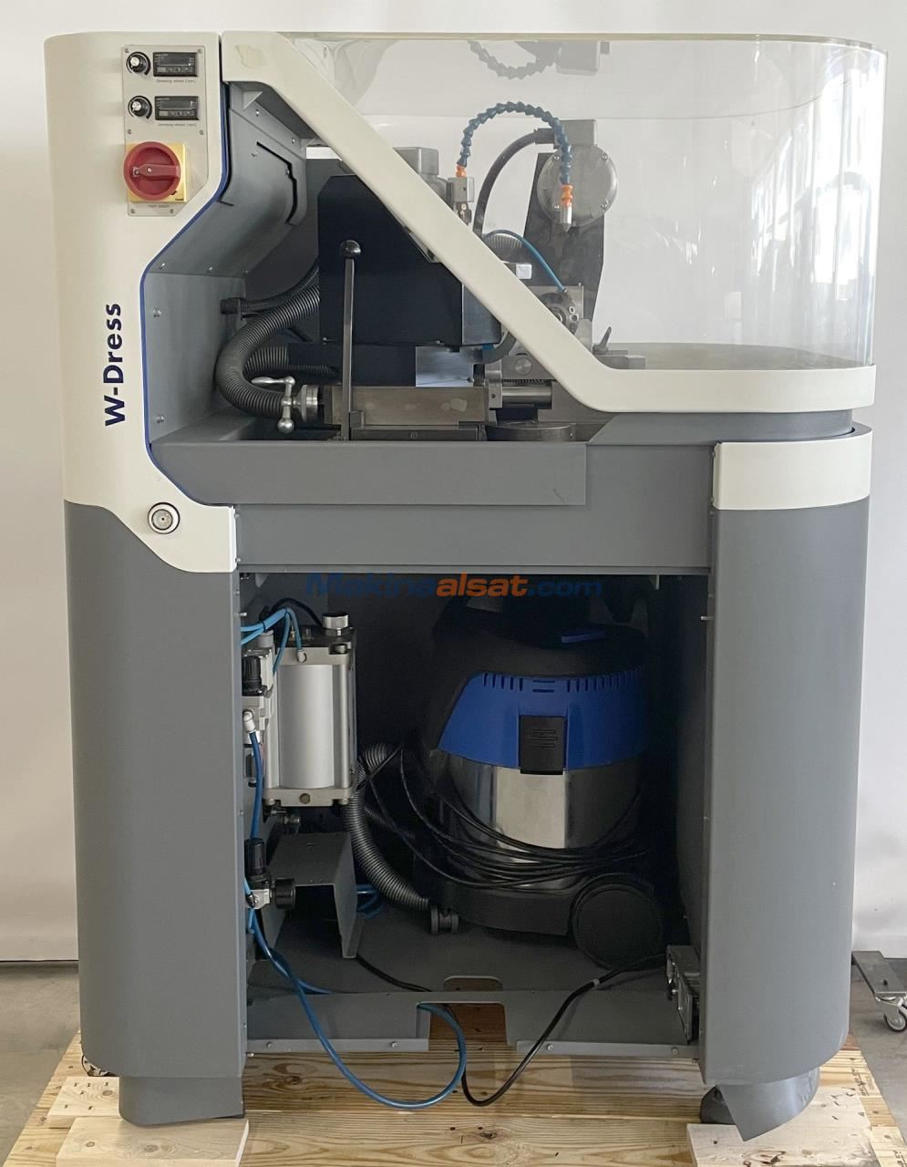 Satılık ikinci el STRAUSAK W-Dress Diğer Taşlamalar makinesi
