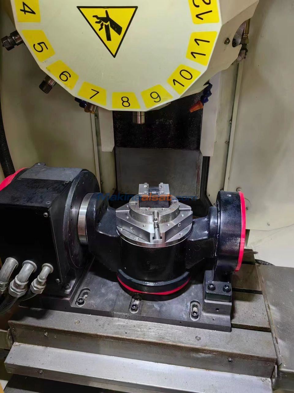 Satılık ikinci el FANUC 5 EKSEN CNC İŞLEME MERKEZİ CNC Kılavuz Çekme ...