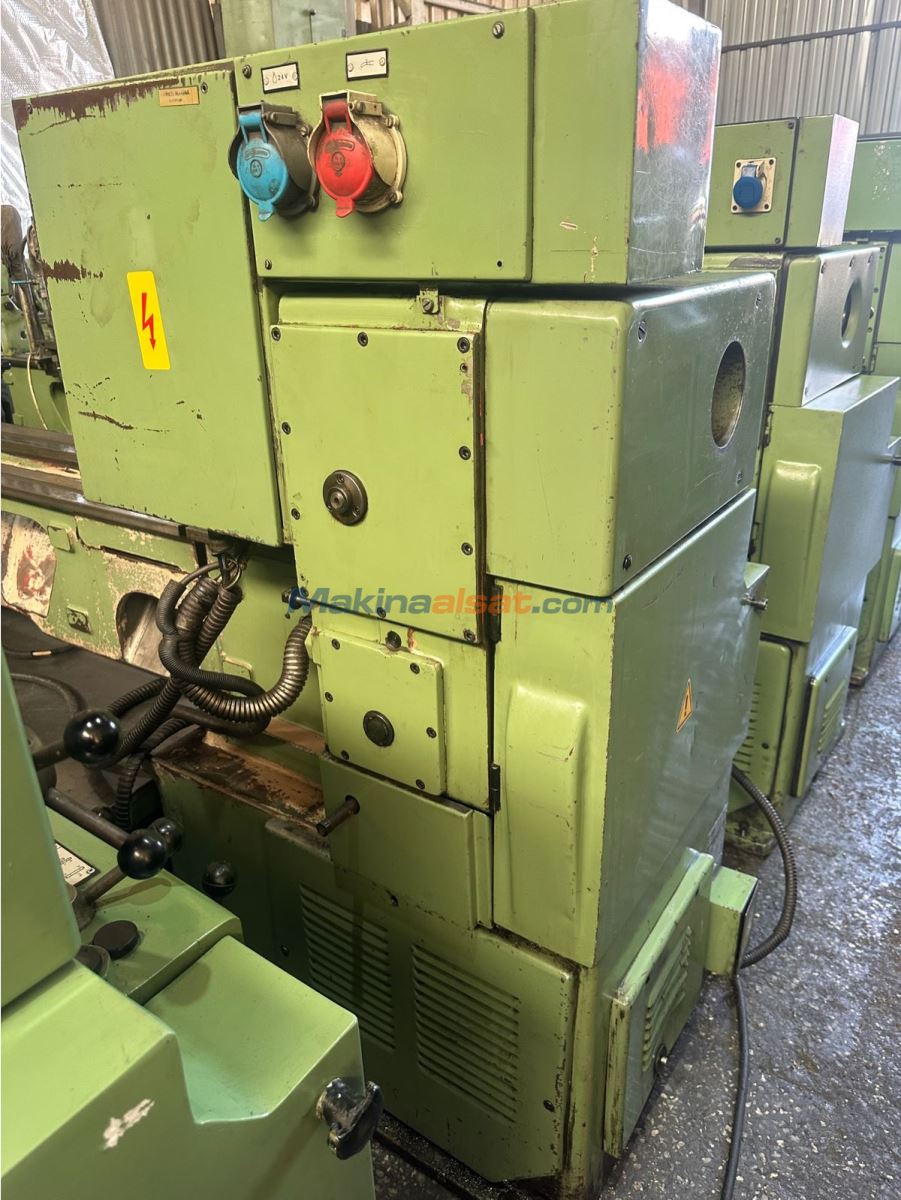 SN 50 Tezsan 2 Metre 1995 Model Torna Used Centre Lathe machine for sale