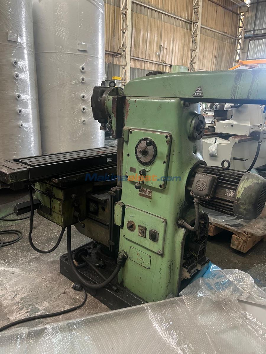 Satılık ikinci el Tos FA3 Freze Universal Freze / Kalıpçı Freze makinesi