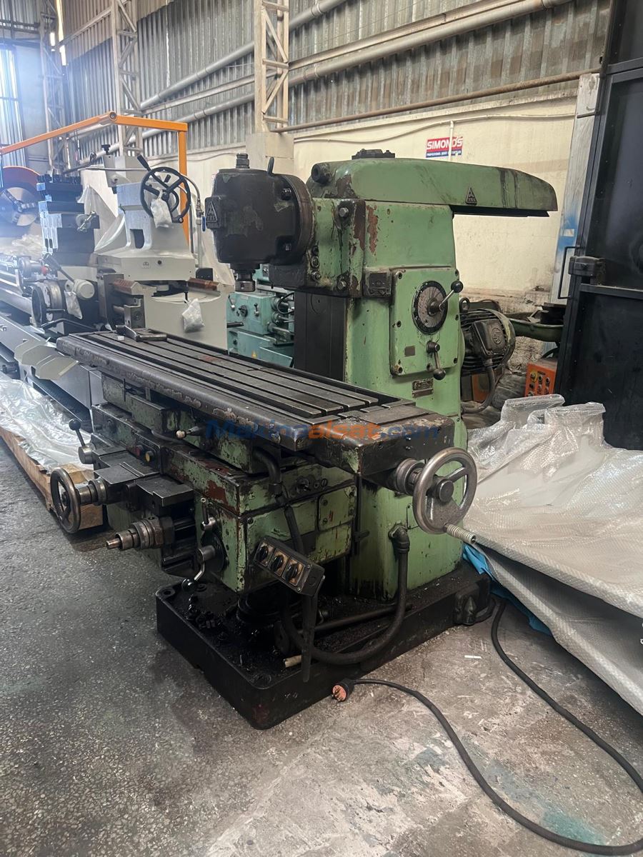 Satılık ikinci el Tos FA3 Freze Universal Freze / Kalıpçı Freze makinesi