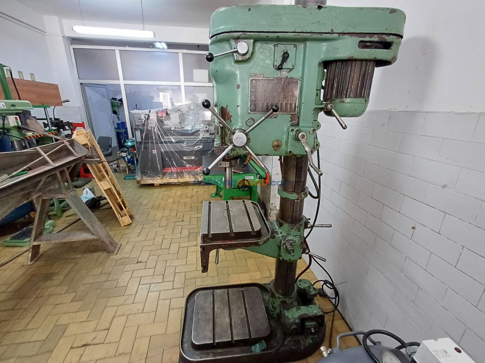 Satılık ikinci el TOS 32 LİK ŞANZIMANLI MATKAP Şanzımanlı Matkap makinesi