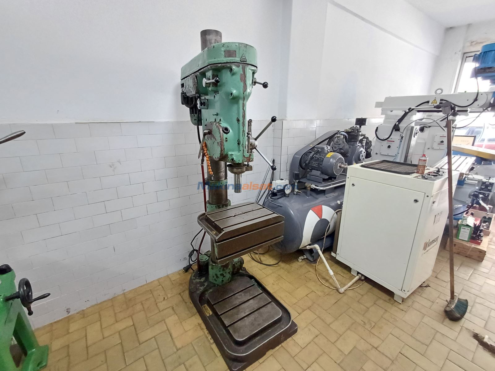 Satılık ikinci el TOS 32 LİK ŞANZIMANLI MATKAP Şanzımanlı Matkap makinesi