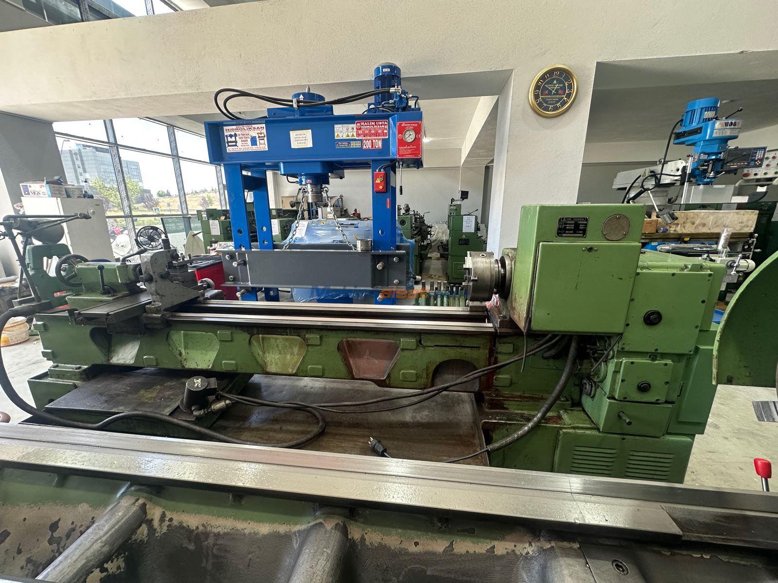 SN 45 Çekoslovak Tos 2 Metre Torna Used Centre Lathe machine for sale