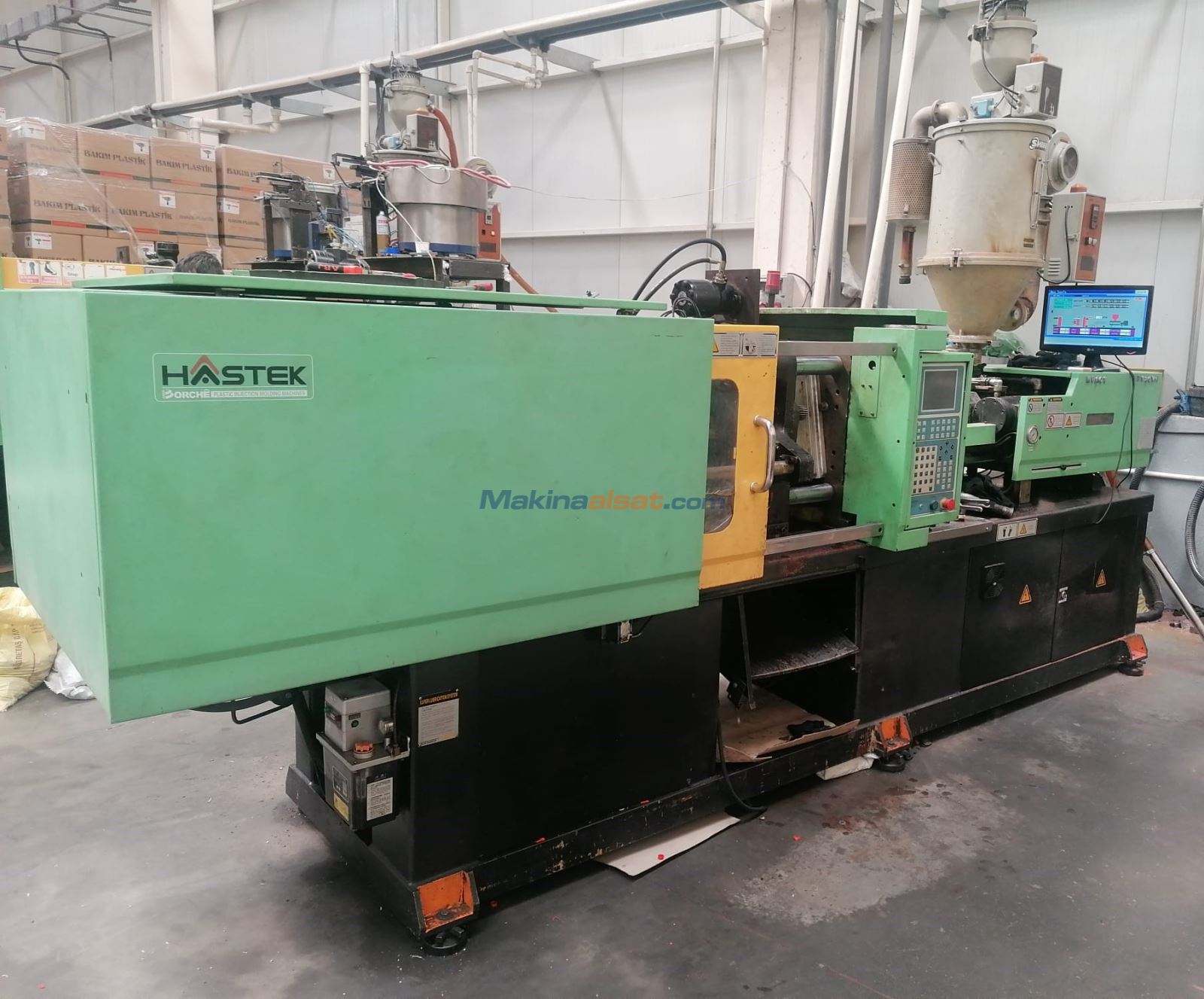 Satılık ikinci el BORCHE 80 TON Plastik Enjeksiyon Plastik Enjeksiyon ...