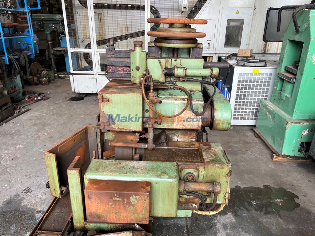 Satılık ikinci el NOMOCO PUNTASIZ TAŞLAMA Taşlama Puntasız makinesi