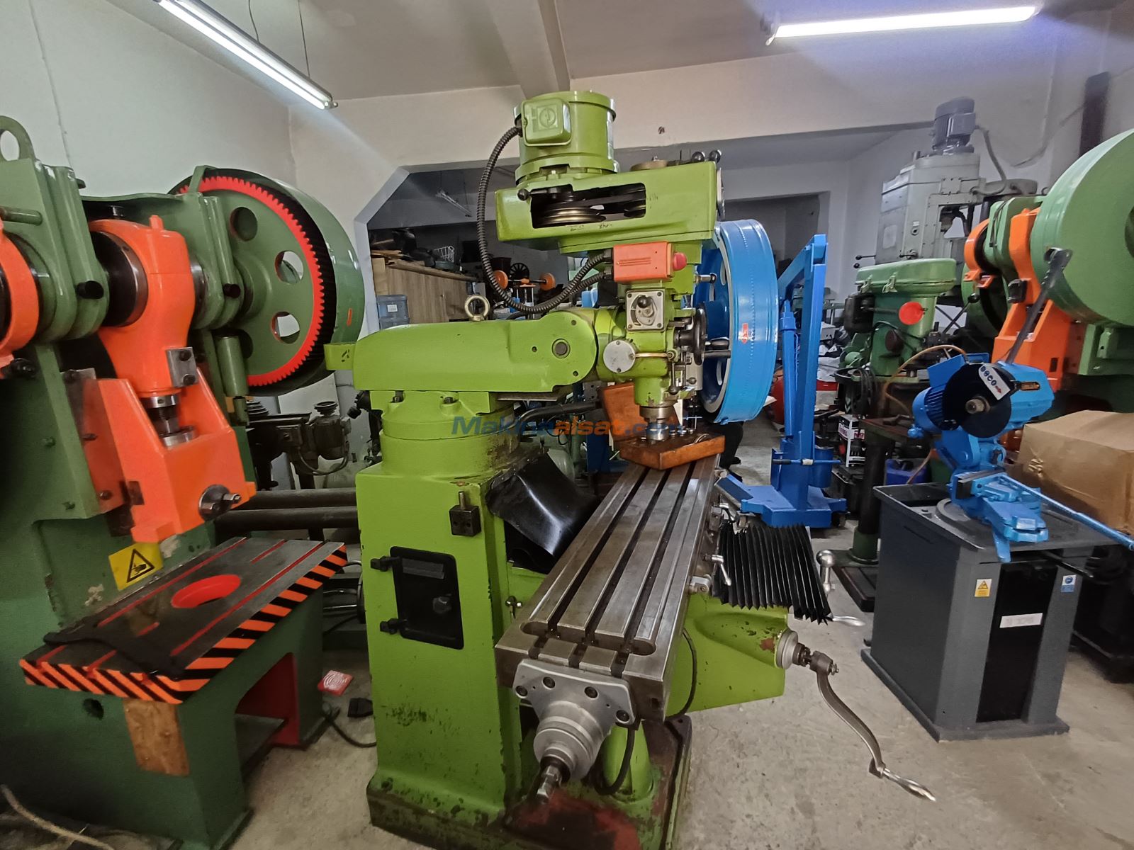 SUNLİKE 2 NUMARA KALIPÇI FREZE Used Universal Milling Machines machine ...