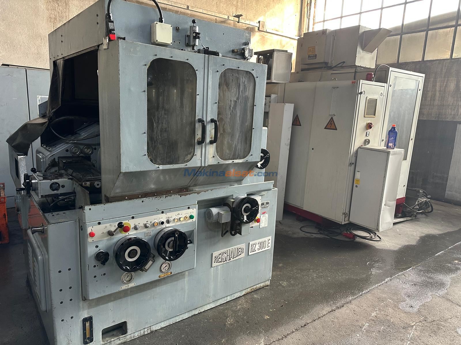 Reishauer RZ300-E Dişli Taşlama Used Gear Grinder / Profile Grinder ...
