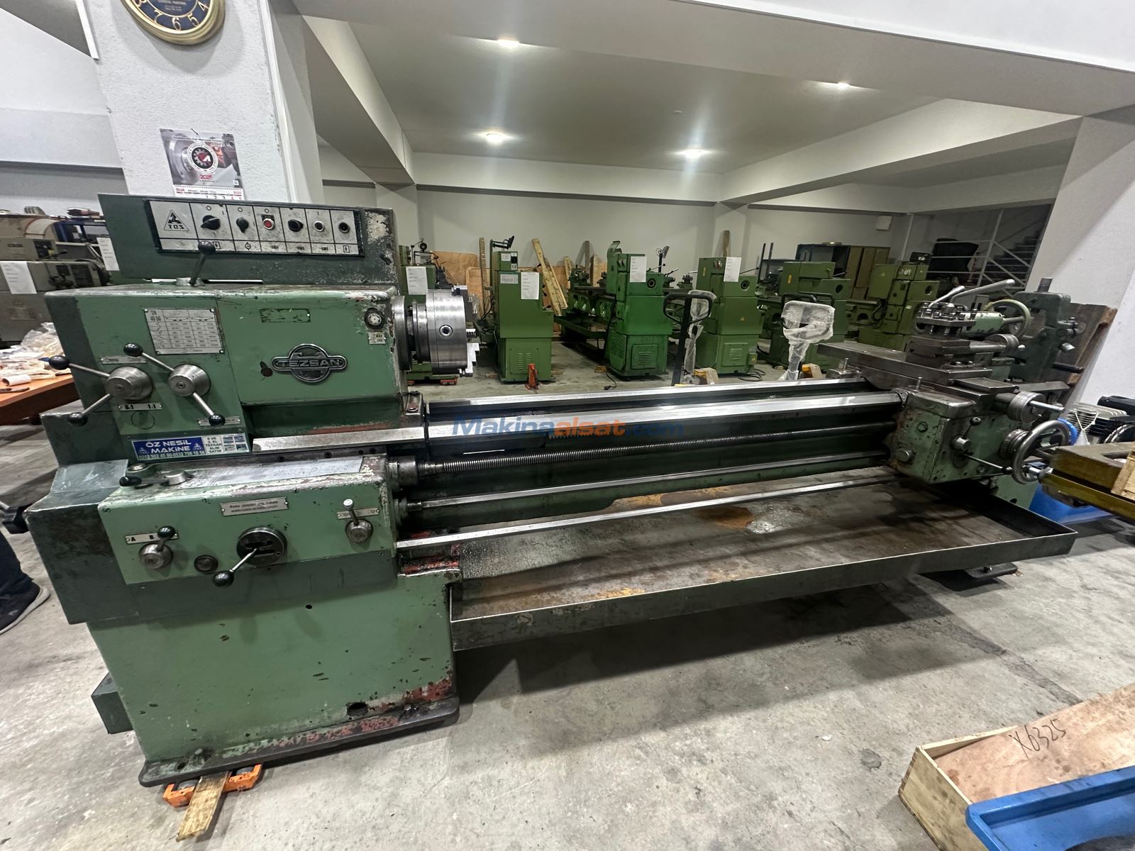 SN50 - 2 Metre Tezsan Tos Torna Used Centre Lathe machine for sale