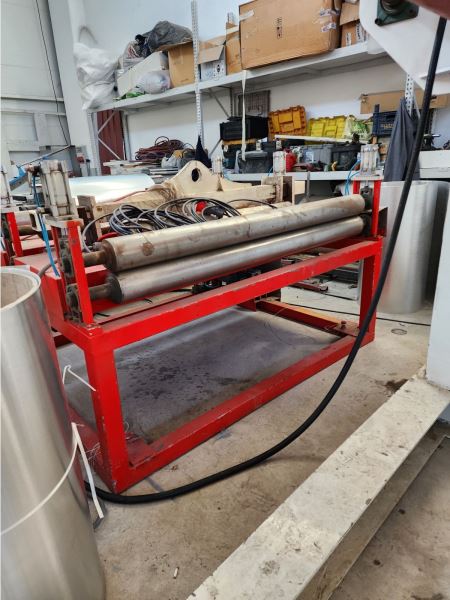 Satılık ikinci el Caksan 1500x2mm 8 Tonluk Hidrolik Rulo Açıcı Rulo ...