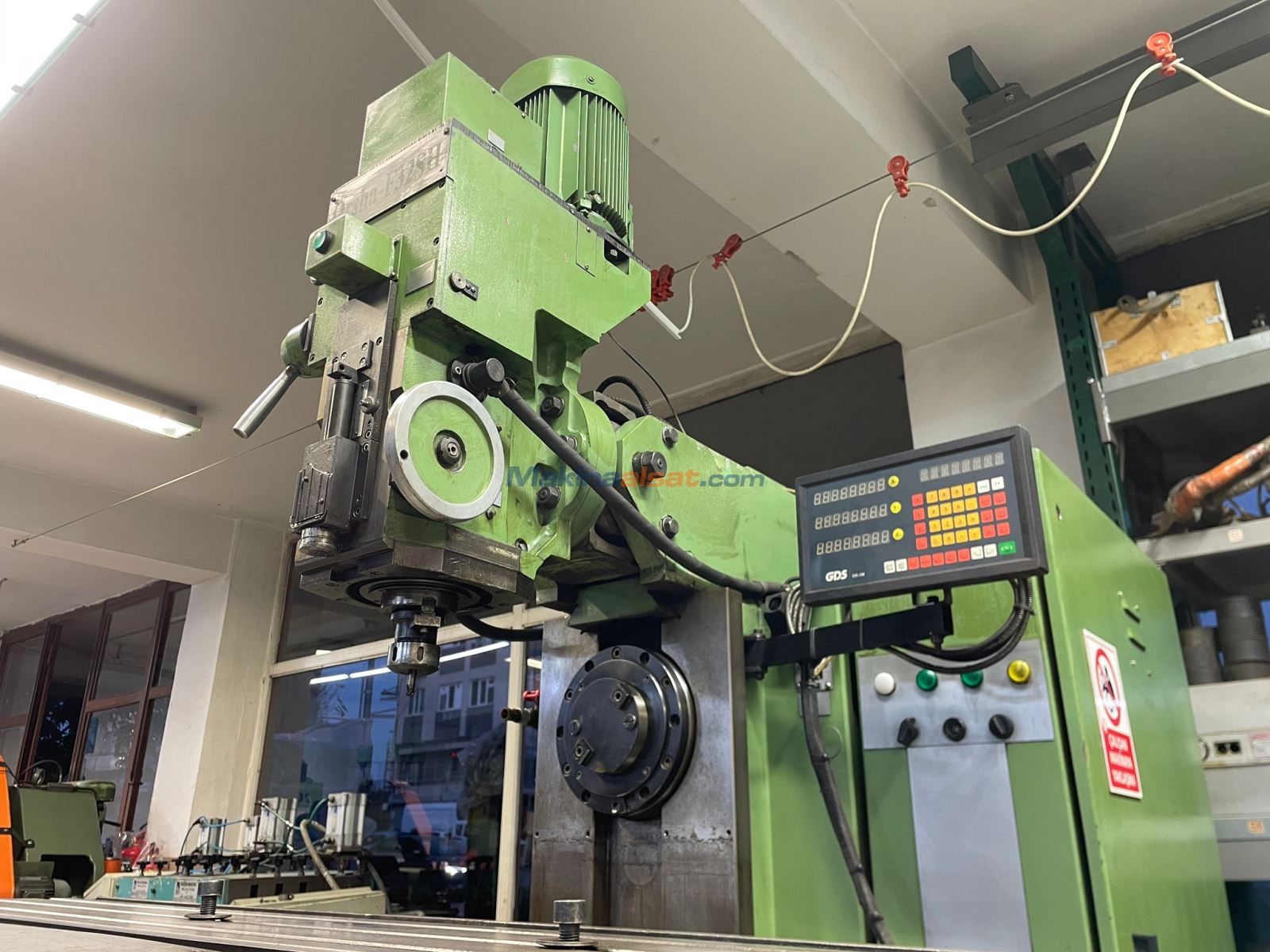 ORSHA F32SH GÖBEKTEN MİLLİ ÜNİVERSAL FREZE Used Universal Milling ...