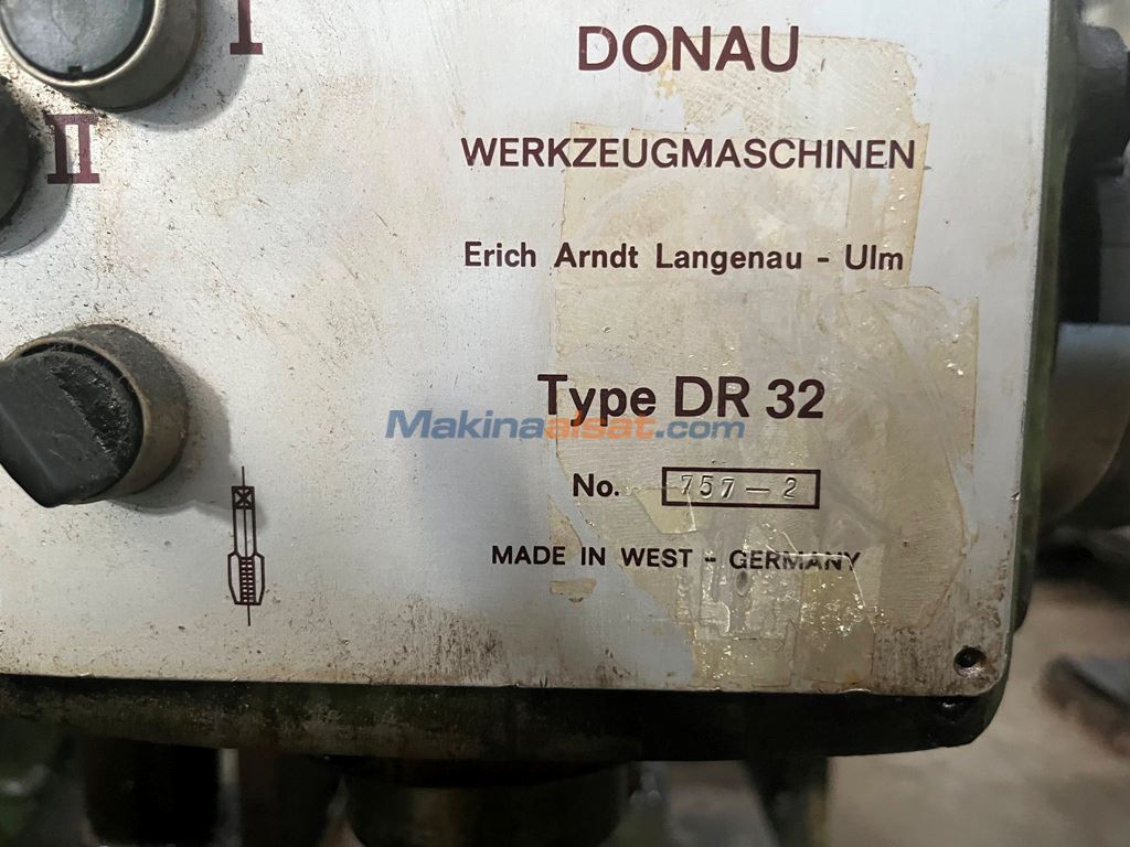 Satılık ikinci el KALIPÇI TİP DONAU DR 32 HIZLI RADYAP MATKAP Radyal ...