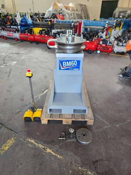 MACKMA 60 NC BORU BÜKME Used Tube Bending Machines machine for sale