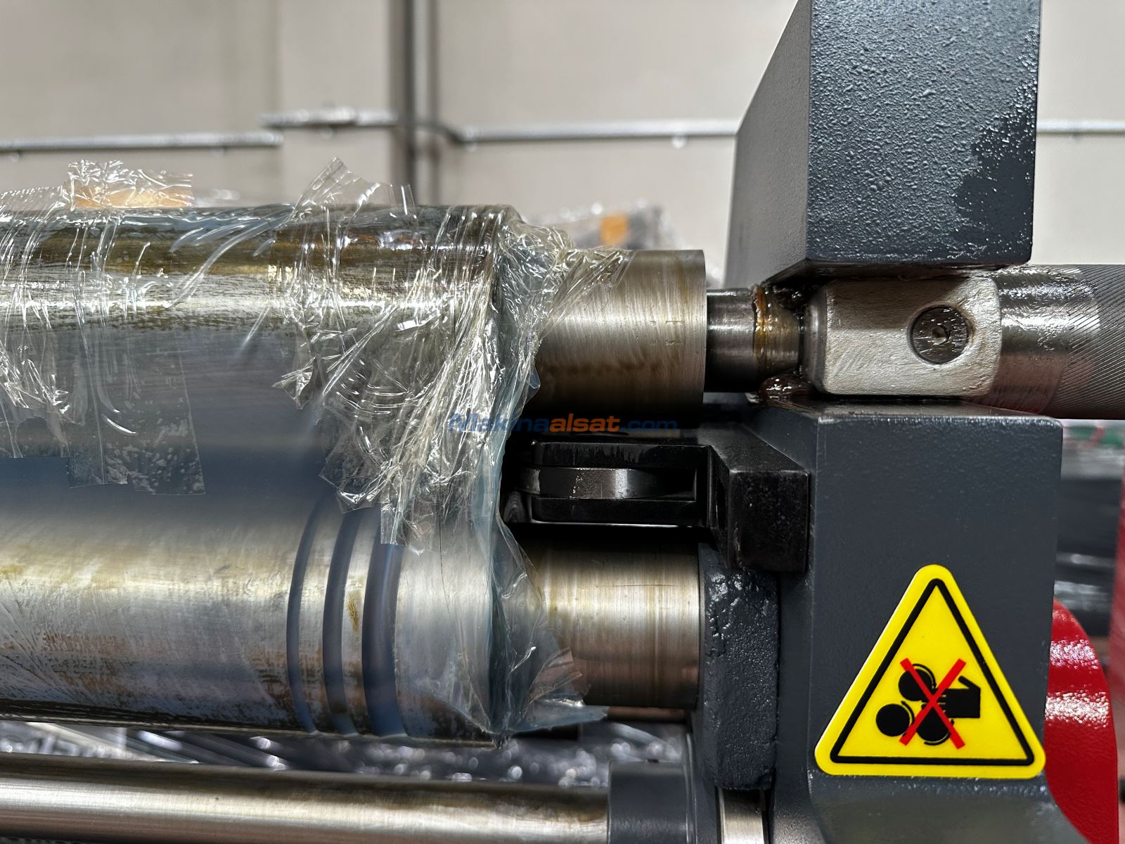 ISITAN RM 1550X90 MOTORLU SİLİNDİR Used Mechanical-Manual Plate Bending ...