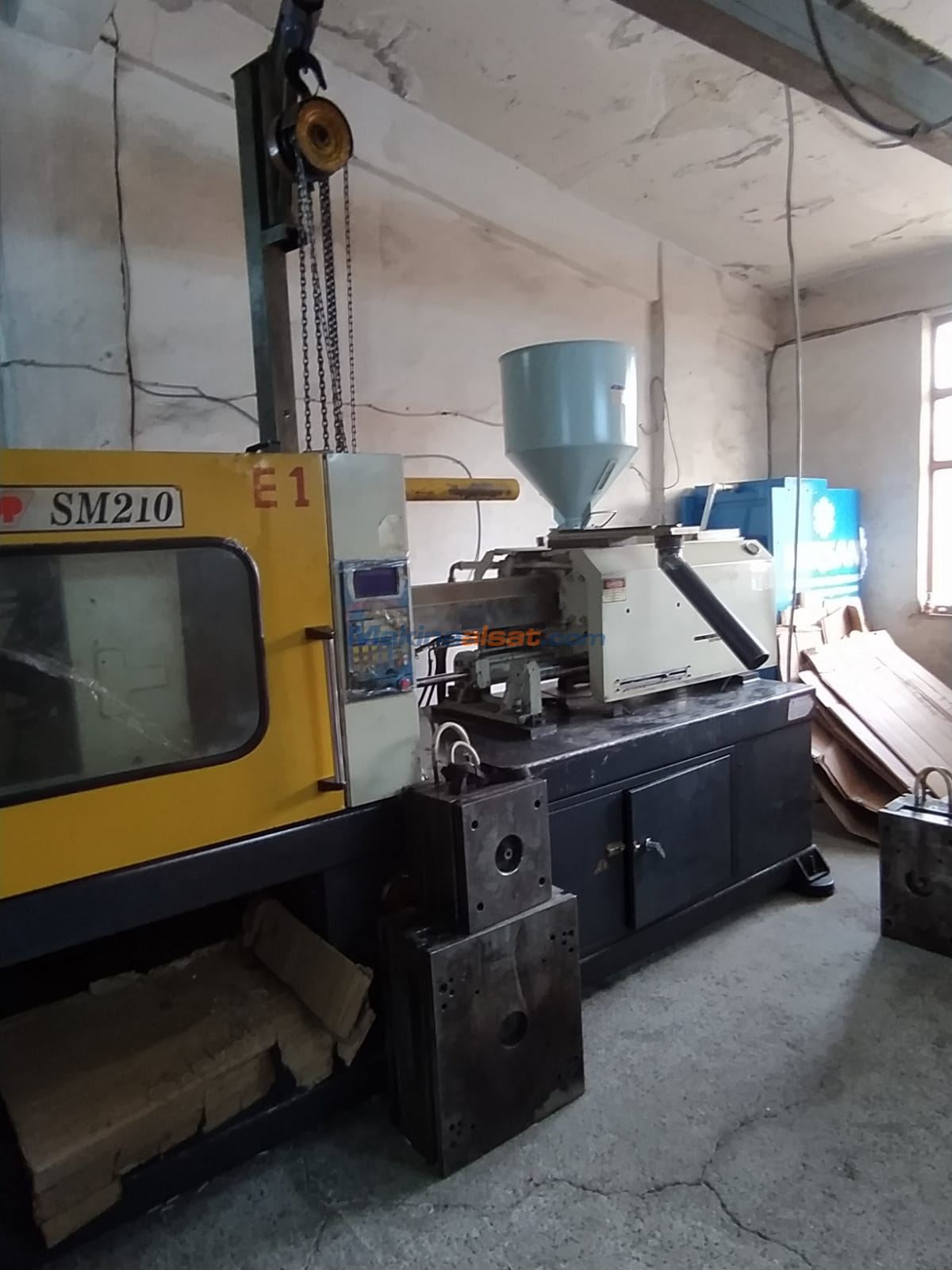 Satılık ikinci el SM210 TON PLASTİK ENJEKSİYON Plastik Enjeksiyon ...