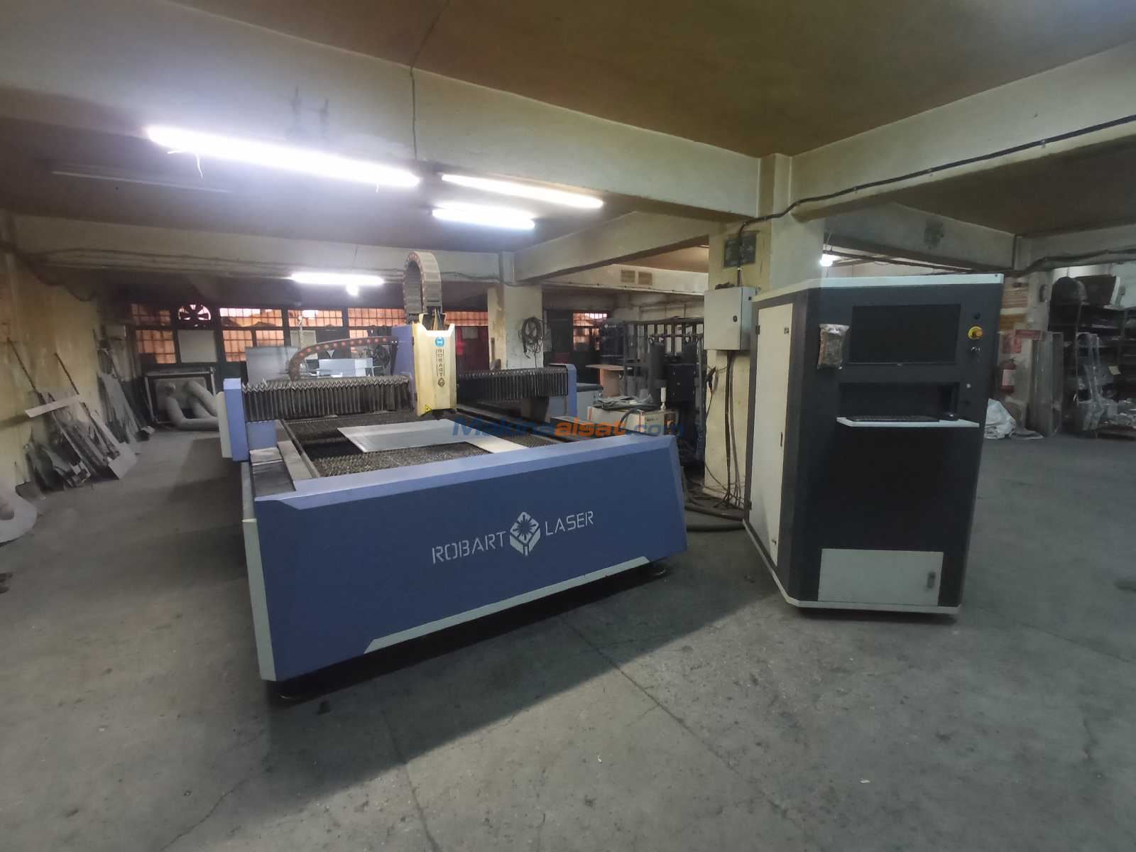 Satılık ikinci el ACİL ACİL SATILIK 6KW FİBER LAZER KESİM Lazer Kesim ...