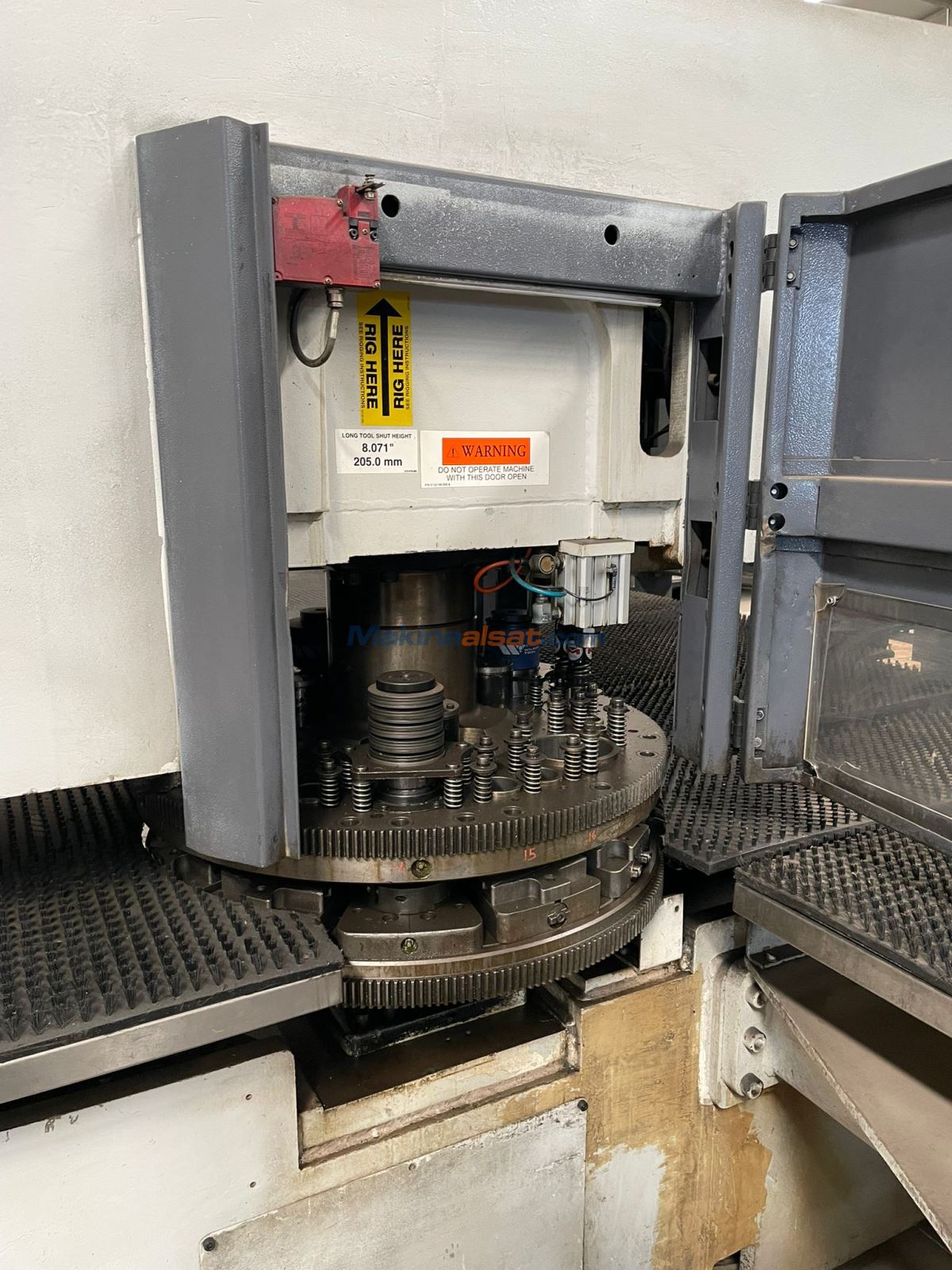 LVD Parma 1225TK Punch Pres Used Turret Punch Press Machines machine ...