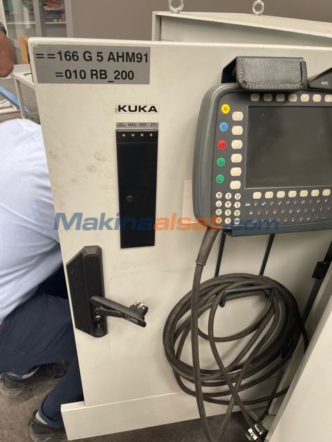 KUKA KRC2 KR 240-2 2000 - Spindle ve Tool Changers ile Beraber ...