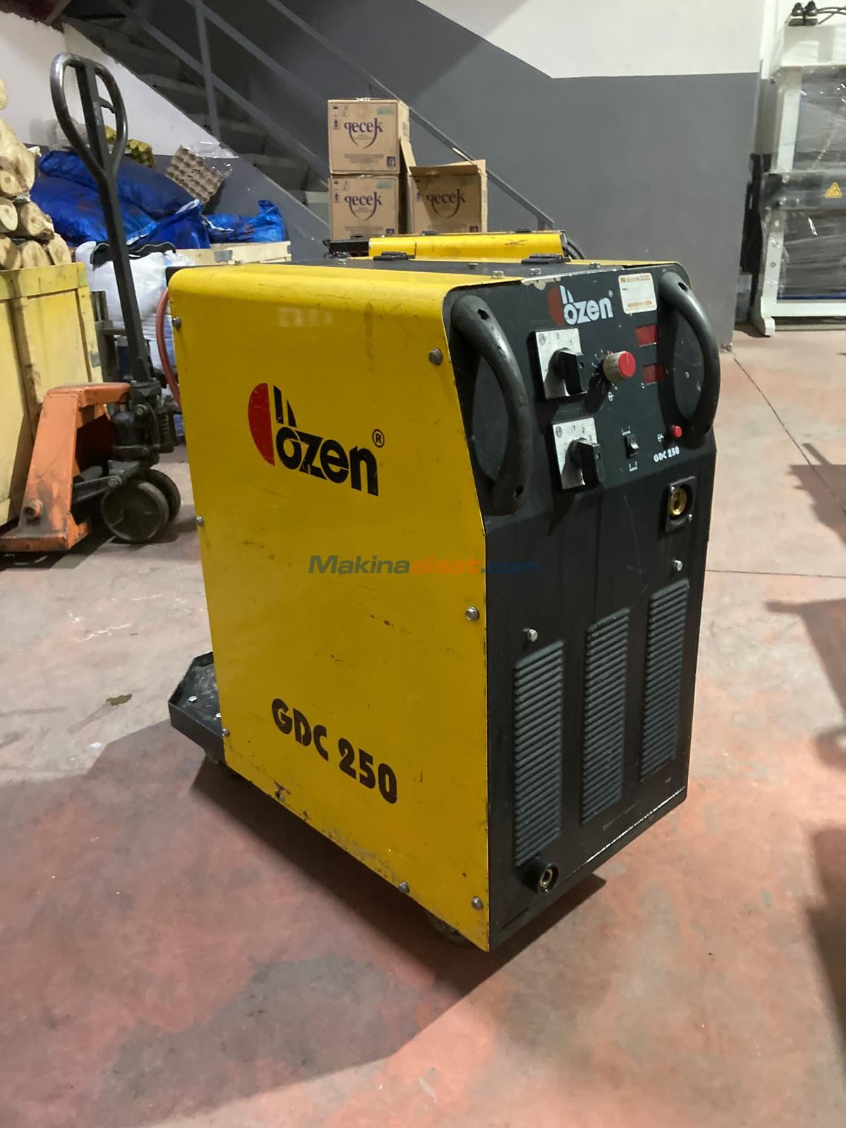 Satılık ikinci el ÖZEN GDC 250 AMPER GAZALTI KAYNAK Gazaltı Kaynak makinesi